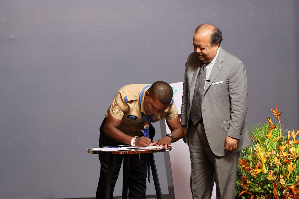 Prem Rawat Amplifies Peace Initiatives in Madagascar - TPRF.org