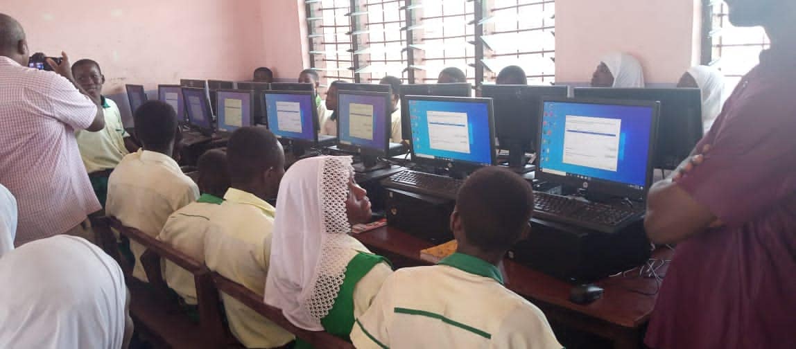 Education in Ghana Elevated with Computer Lab Sponsored by Prem Rawat ...
